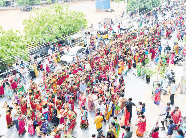 ఘనంగా బీరప్ప బోనాల జాతర | Famous Birappa Bona Fair-NGTS-Telangana