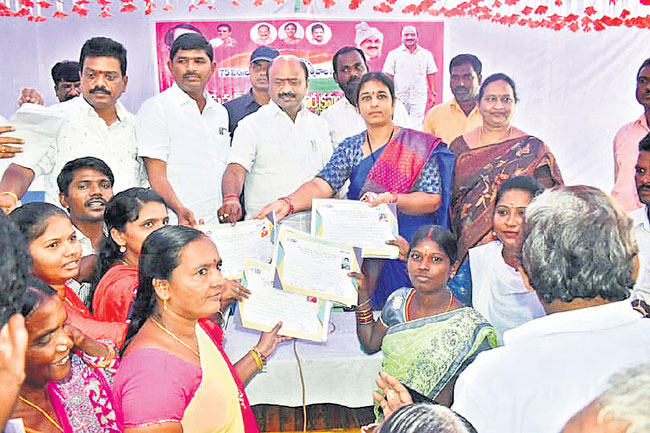 రైతులకు భరోసా కల్పిస్తున్న సీఎం | MLA Dharma Reddy-MRGS-Telangana