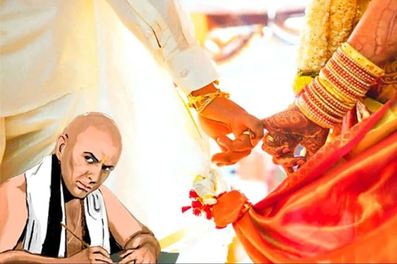 chanakya niti: ప్రతి పురుషుడు ఇలా ప్రవర్తిస్తే అతని భాగస్వామి సంతృప్తి ...