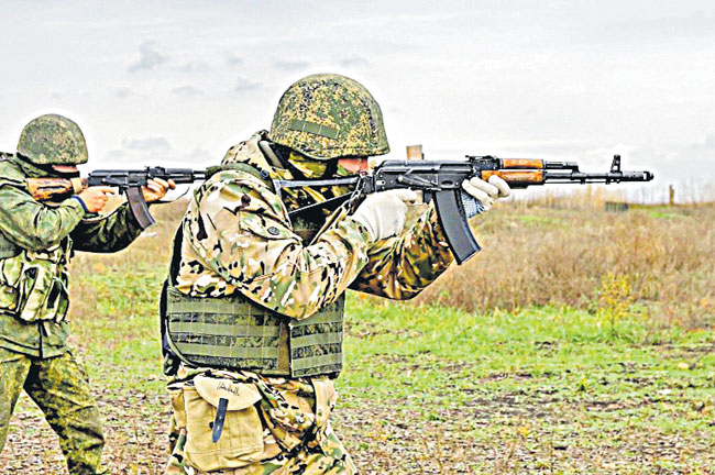 రష్యా సైనిక కేంద్రంలో కాల్పులు 11 మంది సైనికుల మృతి | 11 soldiers ...