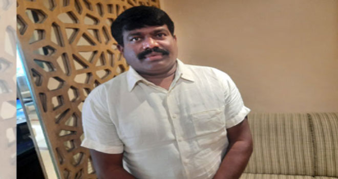 మారుమూల గ్రామం నుంచి అగ్రరాజ్యం వరకు.. డాక్టర్ గోలి మోహన్‌ ప్రస్థానం ...