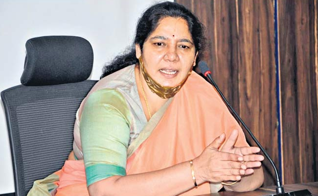 బాలిక కుటుంబానికి అండగా ఉంటాం: మంత్రి సత్యవతి | minister satyavathi ...