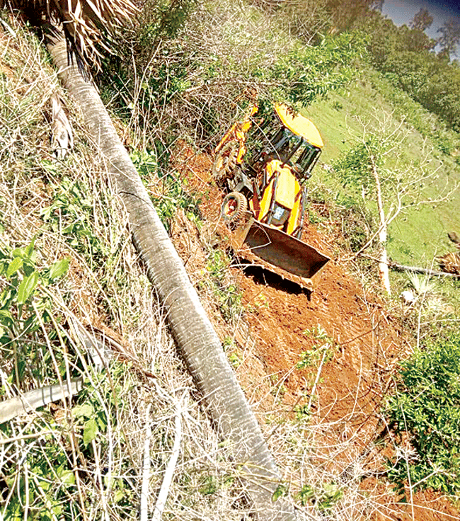 ఈ గట్టు నాది... ఆ గట్టు నీది | This embankment is mine that embankment ...