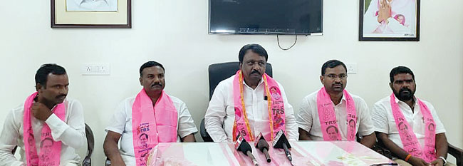పార్టీ బలోపేతానికి కృషి | Alampur MLA Dr Abraham press meet
