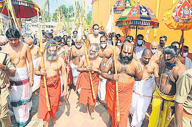 రామయ్య సేవలో చినజీయర్‌స్వామి | china jeeyar swami