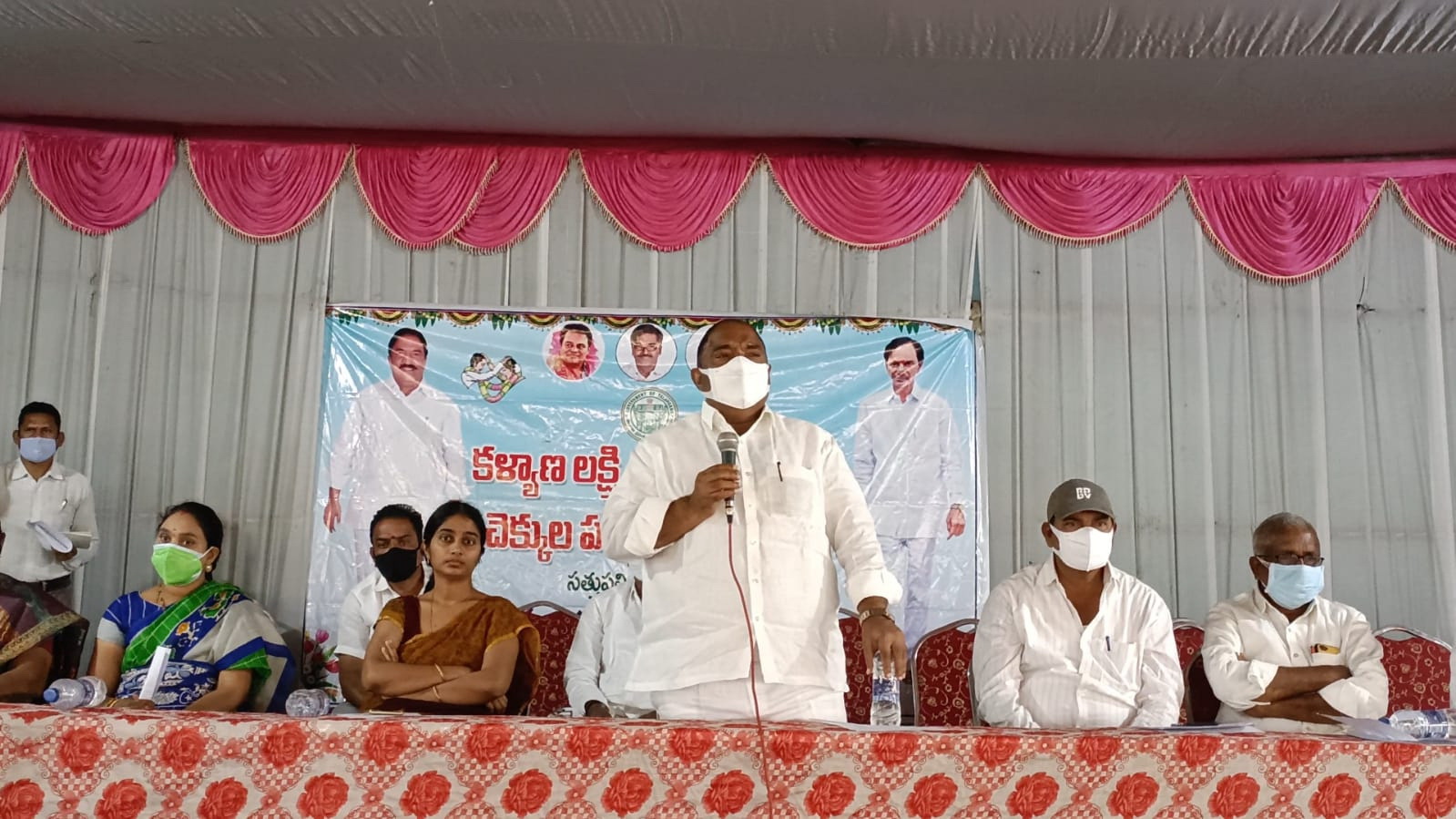 సింగరేణి గనుల ప్రైవేటీకరణ యోచనలో కేంద్రం | Central to the Singareni mines privatization plan ...