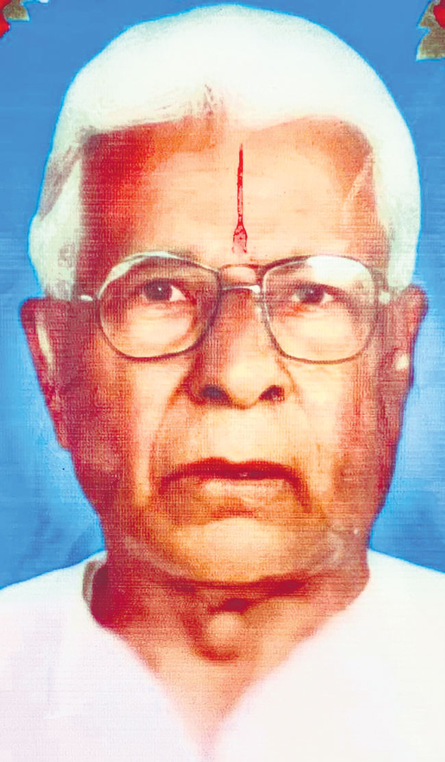 స్వాతంత్య్ర సమరయోధుడు మురళీమనోహర్‌రావు మృతి | Freedom fighter Murali ...