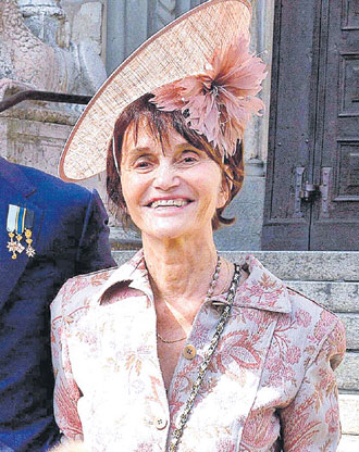 స్పెయిన్ యువరాణి మృతి | Princess Maria Teresa of Spain becomes first ...