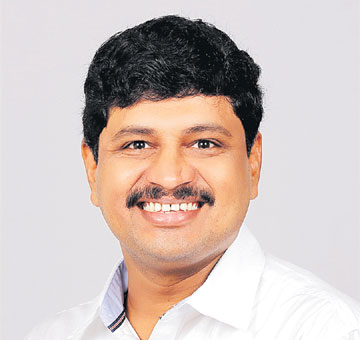 రాష్ట్రంలో కరోనా.. వెంకయ్య ఆరా | MP Santosh
