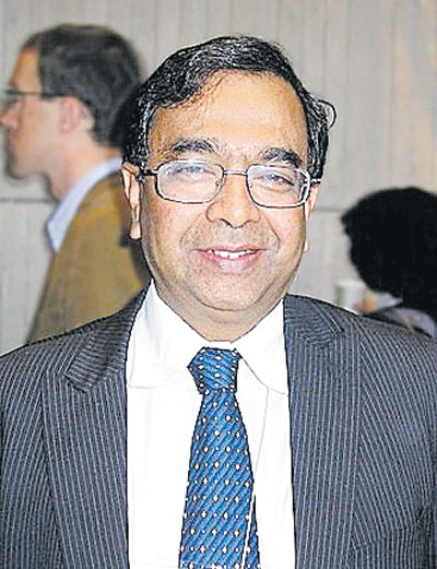 గ్రామీణ ప్రాంతాల్లో కొవిడ్‌ వ్యాప్తి తక్కువే | INTERVIEW WITH DOCTOR ...