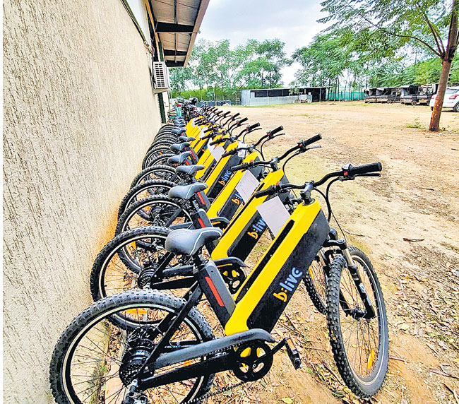 స్మాట్రాన్‌ ఇండియా.. | Smartron India