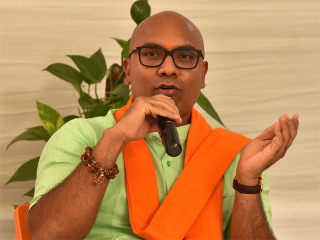 ఢిల్లీ నిరసనల్లో రైతులే లేరు: అరవింద్ | MP Dharmapuri Arvind