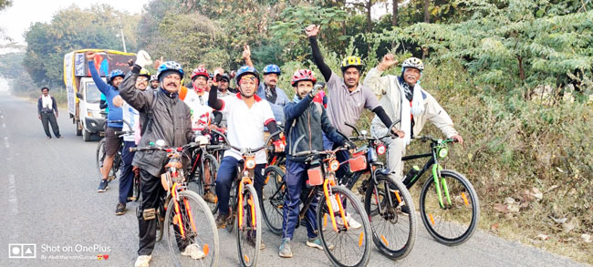 తాండూరు చేరుకున్న సైకిల్‌యాత్ర | Cycle ride reached to Tandoor
