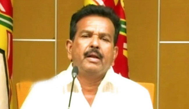 జగన్‌ రాష్ట్రాన్ని నాలుగు భాగాలు చేశారు: సయ్యద్ రఫీ | Syed Rafi fires ...