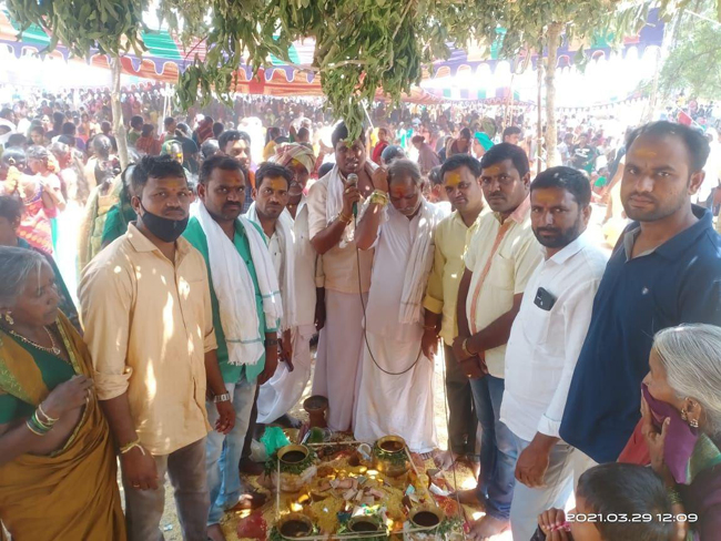 ఘనంగా బీరప్ప విగ్రహ ప్రతిష్ఠాపన | Prestige of the statue of Birappa