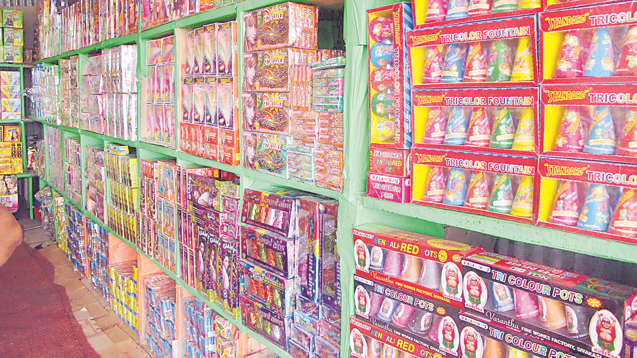 ఢాం..ఢాం! | DEEPAVA\LI CRAkers rates hike