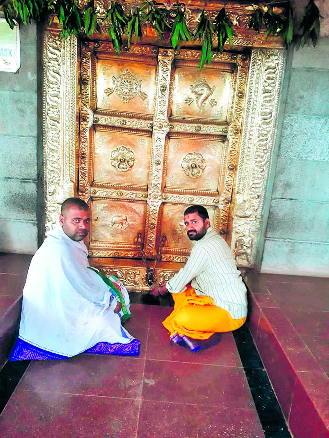 సూర్య గ్రహణంతో ఆలయాల మూసివేత | Closure of temples with solar eclipse