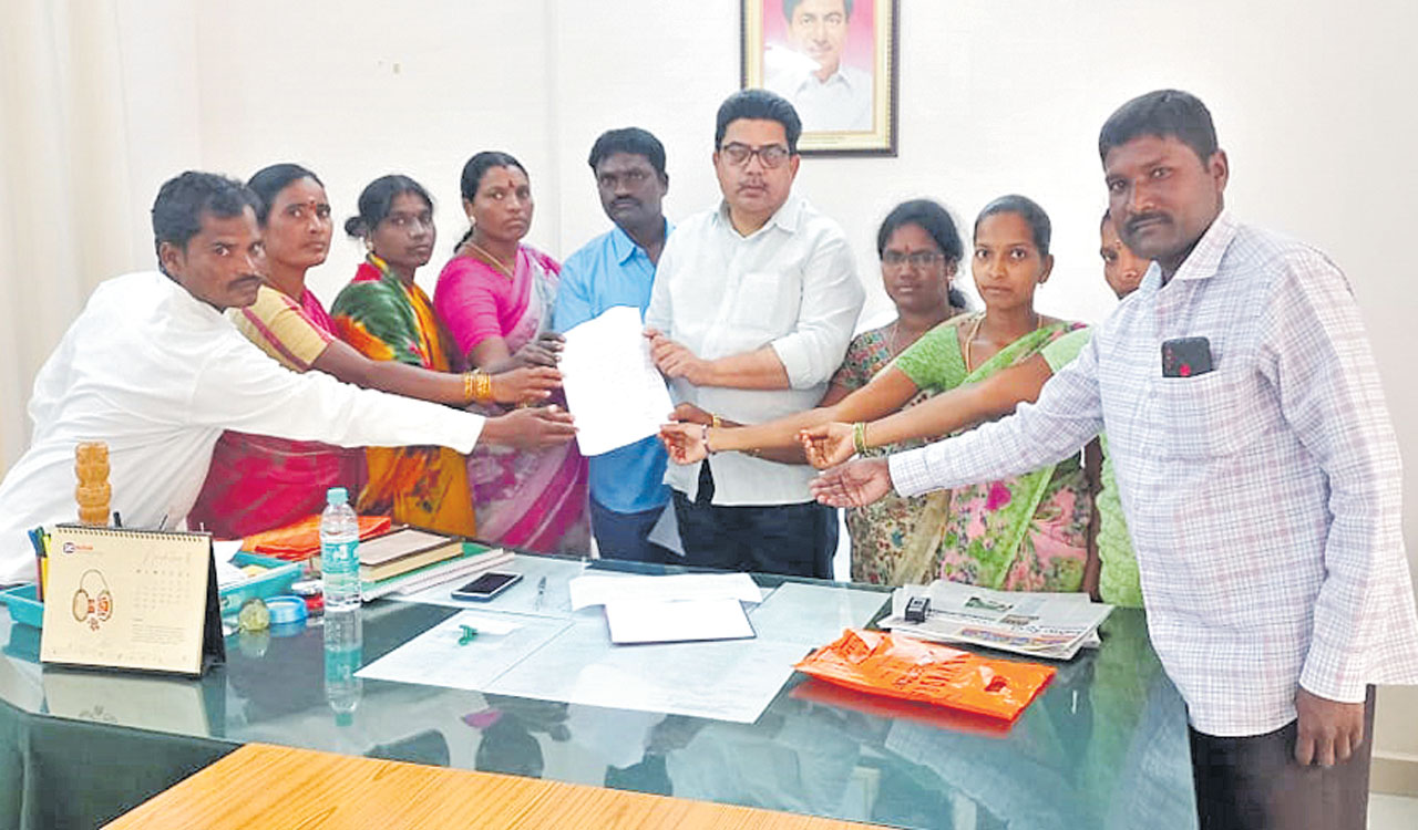 కందుకూరులో సులభ్‌ కాంప్లెక్స్‌ నిర్మించాలి | Sulabh complex should be ...