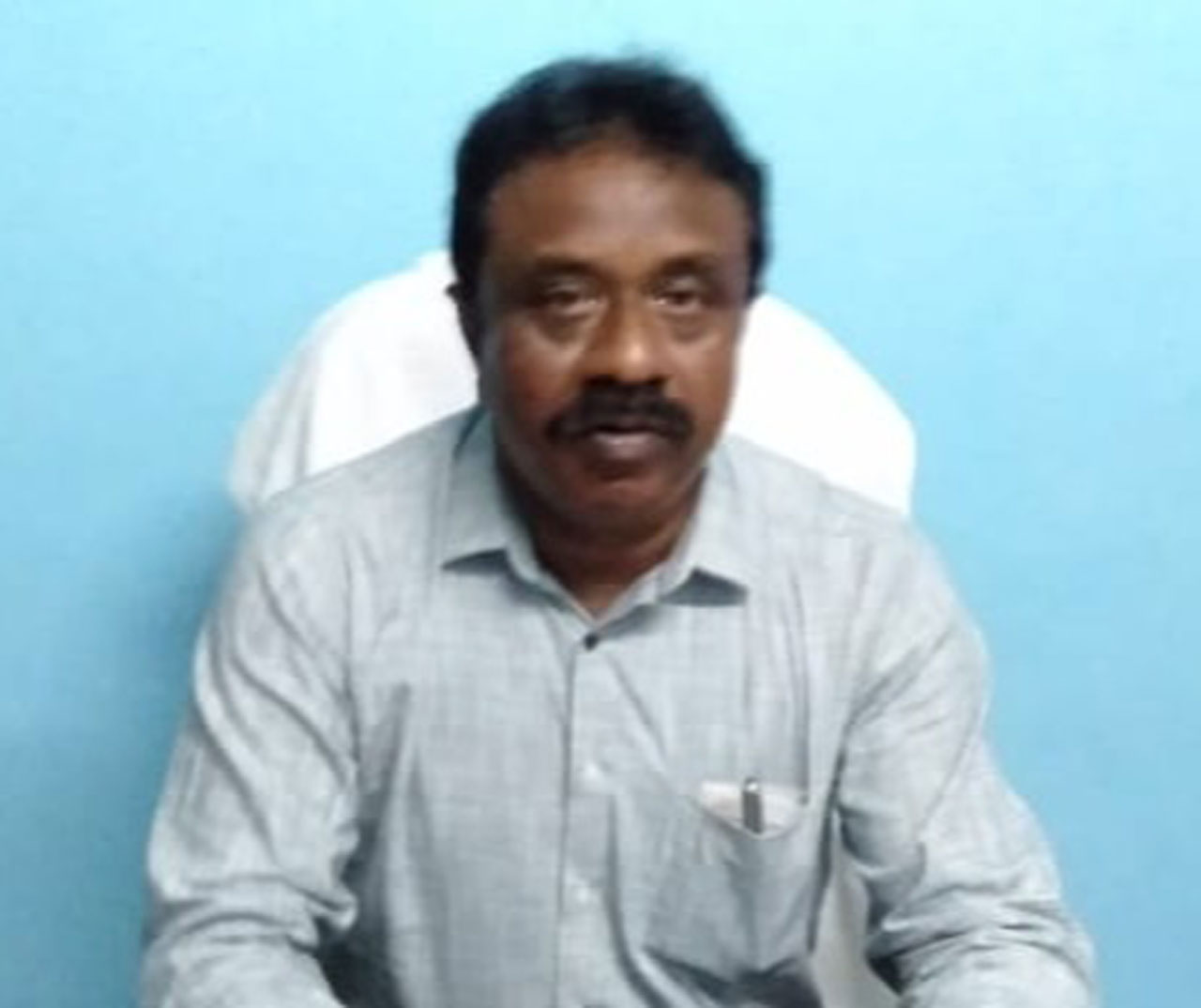 ఎట్టకేలకు డీఈవో కుర్చీ కథ సుఖాంతం | Problem solved for Deo posting ఎట్టకేలకు డీఈవో కుర్చీ కథ సుఖాంతం | Problem solved for Deo posting