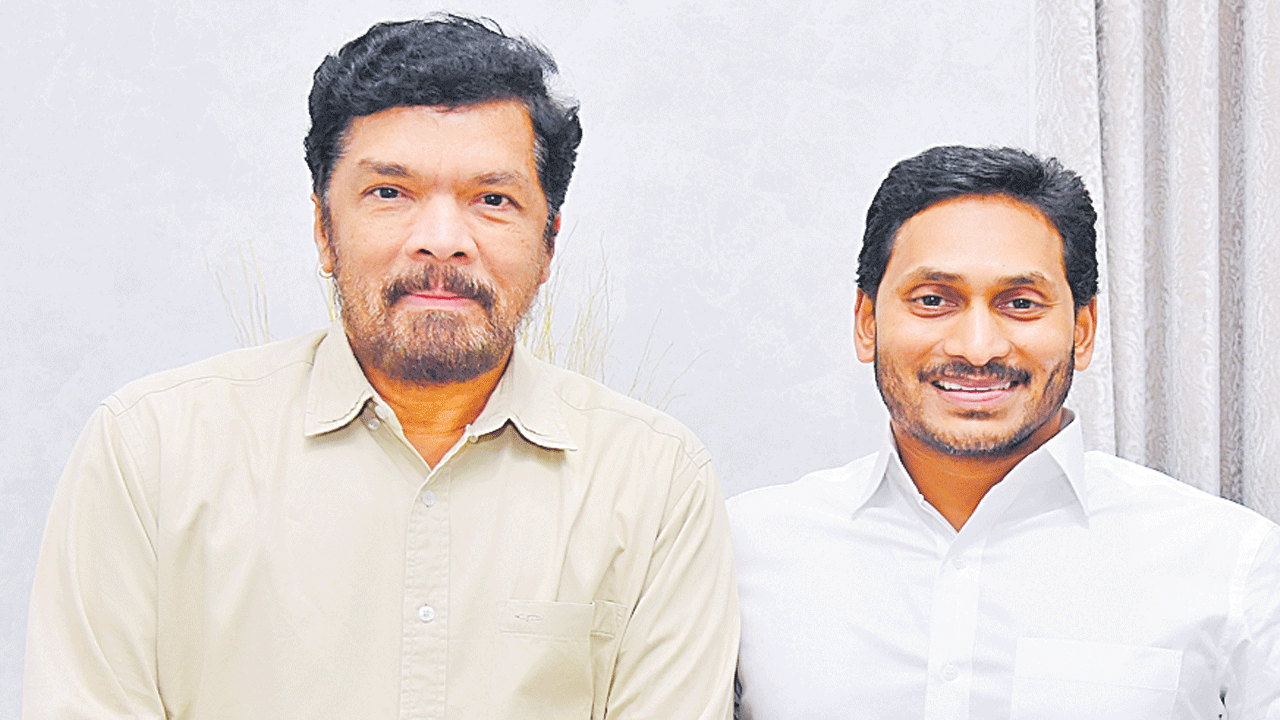 ఏపీ ఫిలిం డెవలప్‌మెంట్‌ కార్పొరేషన్‌ చైర్మన్‌గా పోసాని | Posani is the ...