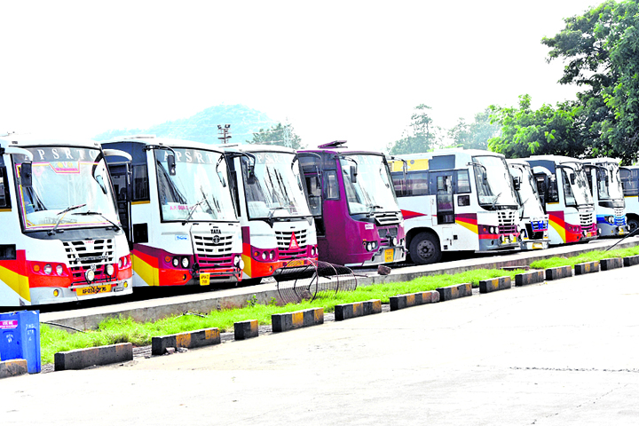 అద్దెకు.. ఆర్టీసీ బస్సులు | RTC buses for rent