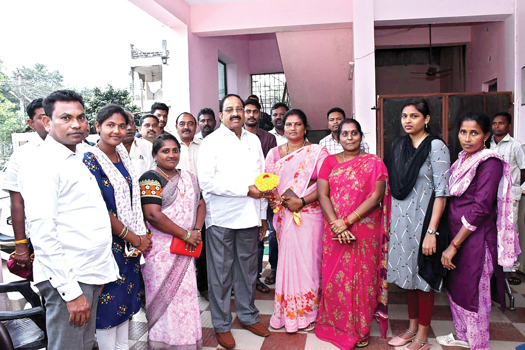 మణుగూరులో తుమ్మల, రేగా భేటీ | Thummala and Rega met in Manuguru