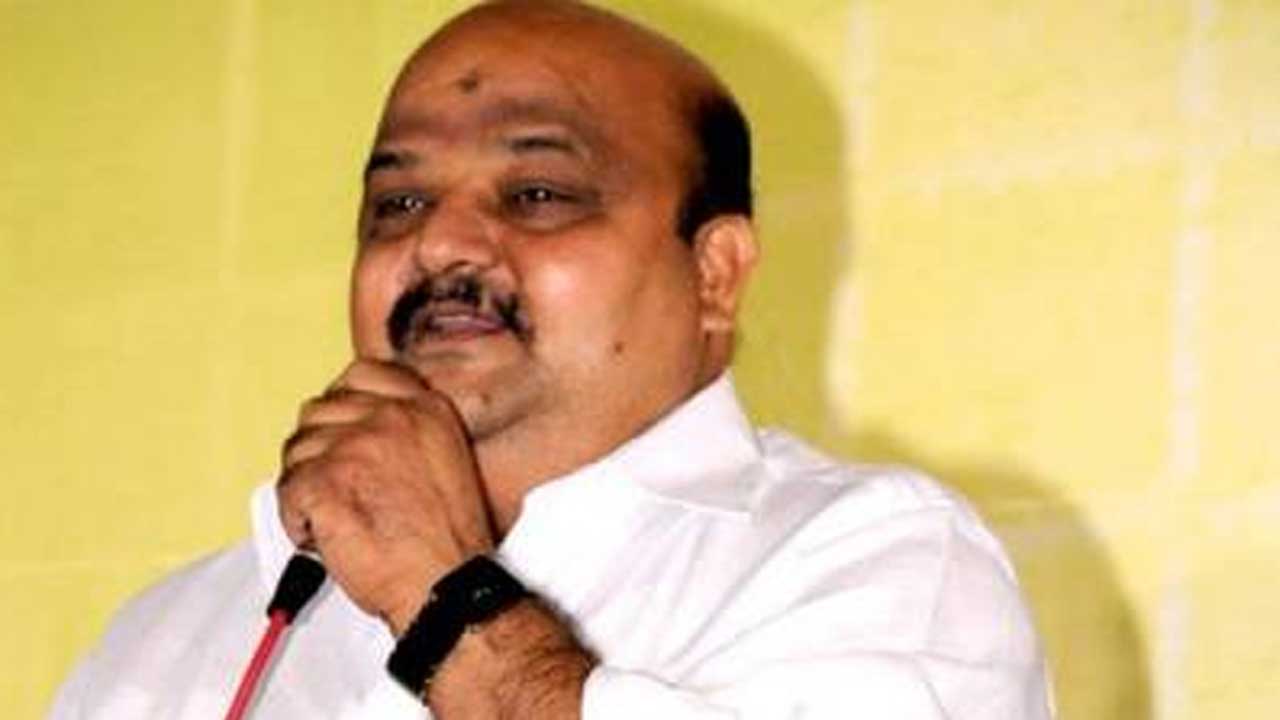 AP News: సీఎం జగన్‌పై మాగంటి బాబు సెటైర్లు | Ex Minister Maganti Babu ...