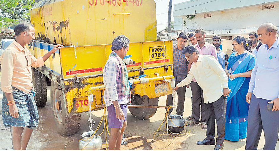 సీబీ దేవంలో మరో నాలుగు డయేరియా కేసులు నమోదు | cb devam four dayeria cases