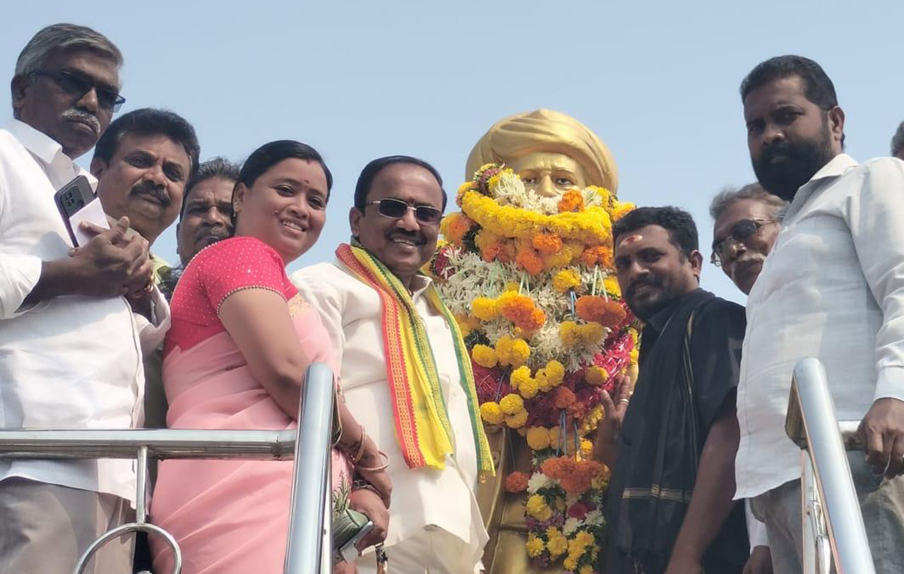 ఆదర్శం.. జ్యోతిరావు పూలే ఆశయాలు | Ideal.. Jyoti Rao Phule's ambitions