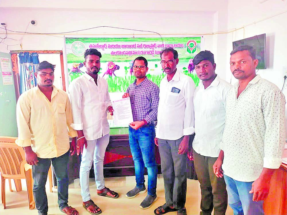 వడ్డెరలను ఎస్టీ జాబితాలో చేర్చాలి | Vaddera should be included in ST list