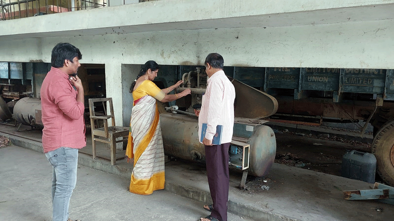 చిత్తూరు డెయిరీ బకాయిల కతేమిటి? | What are the arrears of Chittoor Dairy?