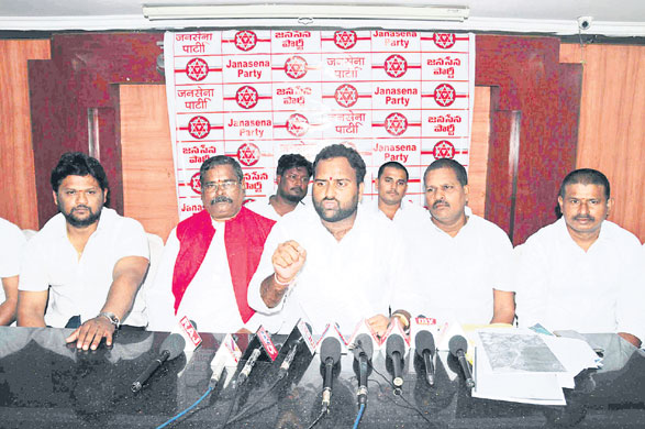 మంత్రి అమర్‌ కనుసన్నల్లోనే విస్సన్నపేటలో భూ దందా | Bhu danda in ...