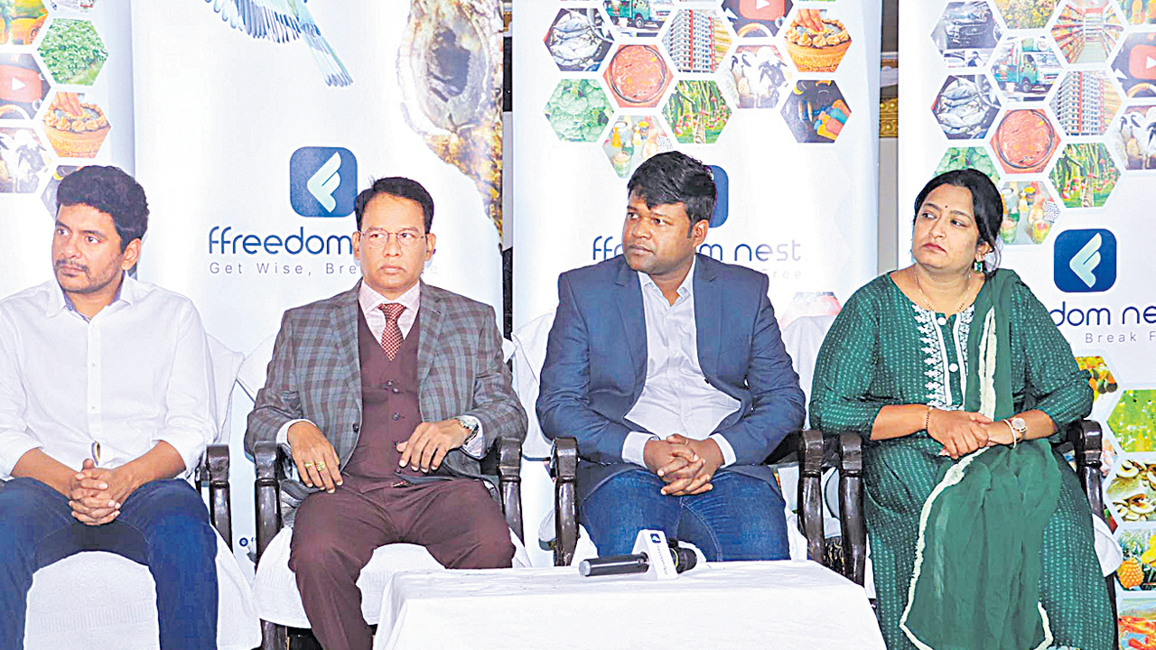 ఫ్రీడమ్‌ నెస్ట్‌లో 34 మంది గ్రామీణ పారిశ్రామికవేత్తలు | 34 rural ...