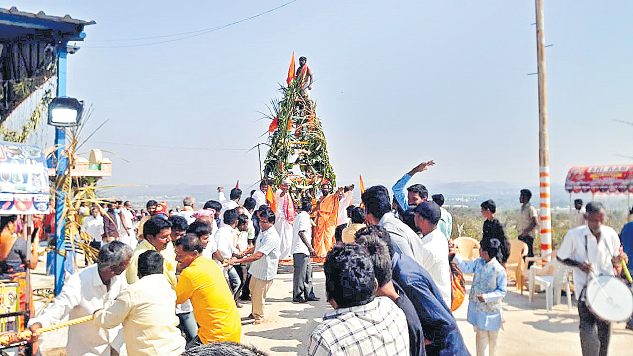 వైభవంగా రథోత్సవం | Rathotsava in splendor