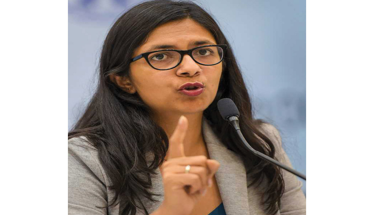 Swati Maliwal: మహిళా కమిషన్‌ చీఫ్‌నే కారుతో ఈడ్చేశాడు | Chief of the ...