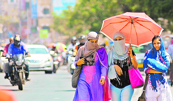 అప్పుడే ఠారెత్తిస్తున్న ఎండలు! | The sun is just rising!