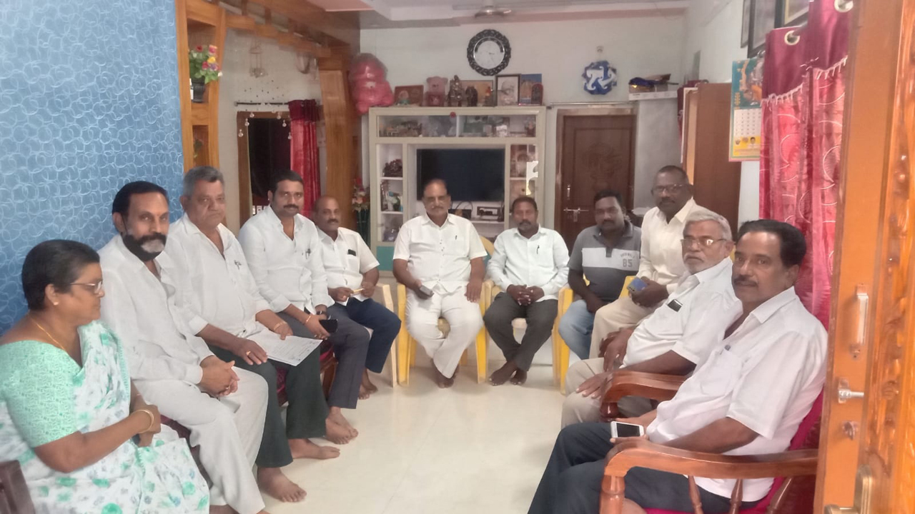 నియోజకవర్గంలో టీడీపీని కాపాడాలి | TDP MEETING