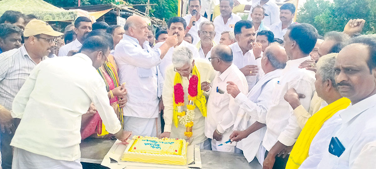 ‘ఉన్నం’ అన్న క్యాంటీనకు 200 రోజులు | 200 days for 'Unnam' canteen