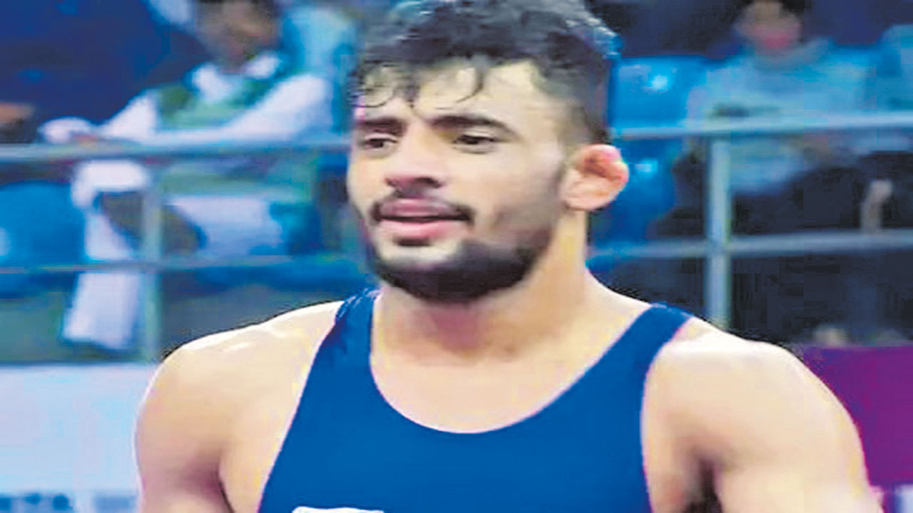 Wrestler Ashu : అషు కంచు పట్టు | young Indian wrestler Ashu mvs