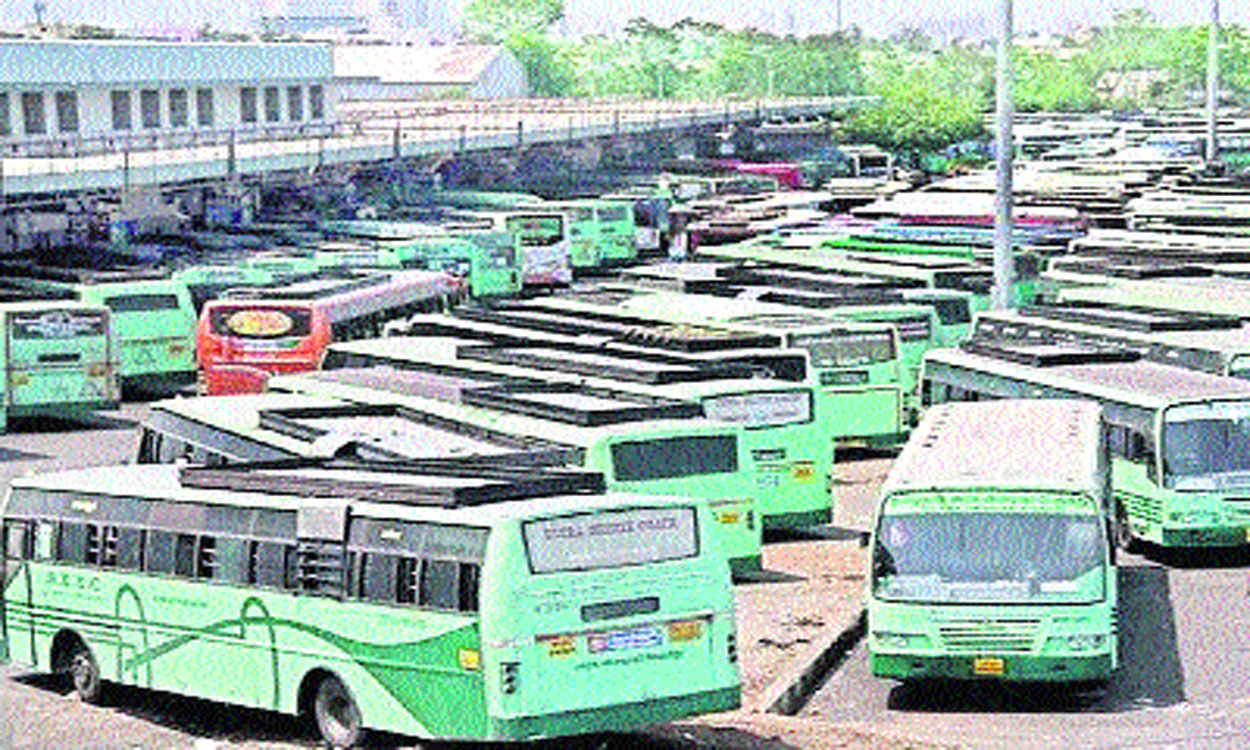 Special buses: సంక్రాంతికి 16,932 ప్రత్యేక బస్సులు | Special buses ...