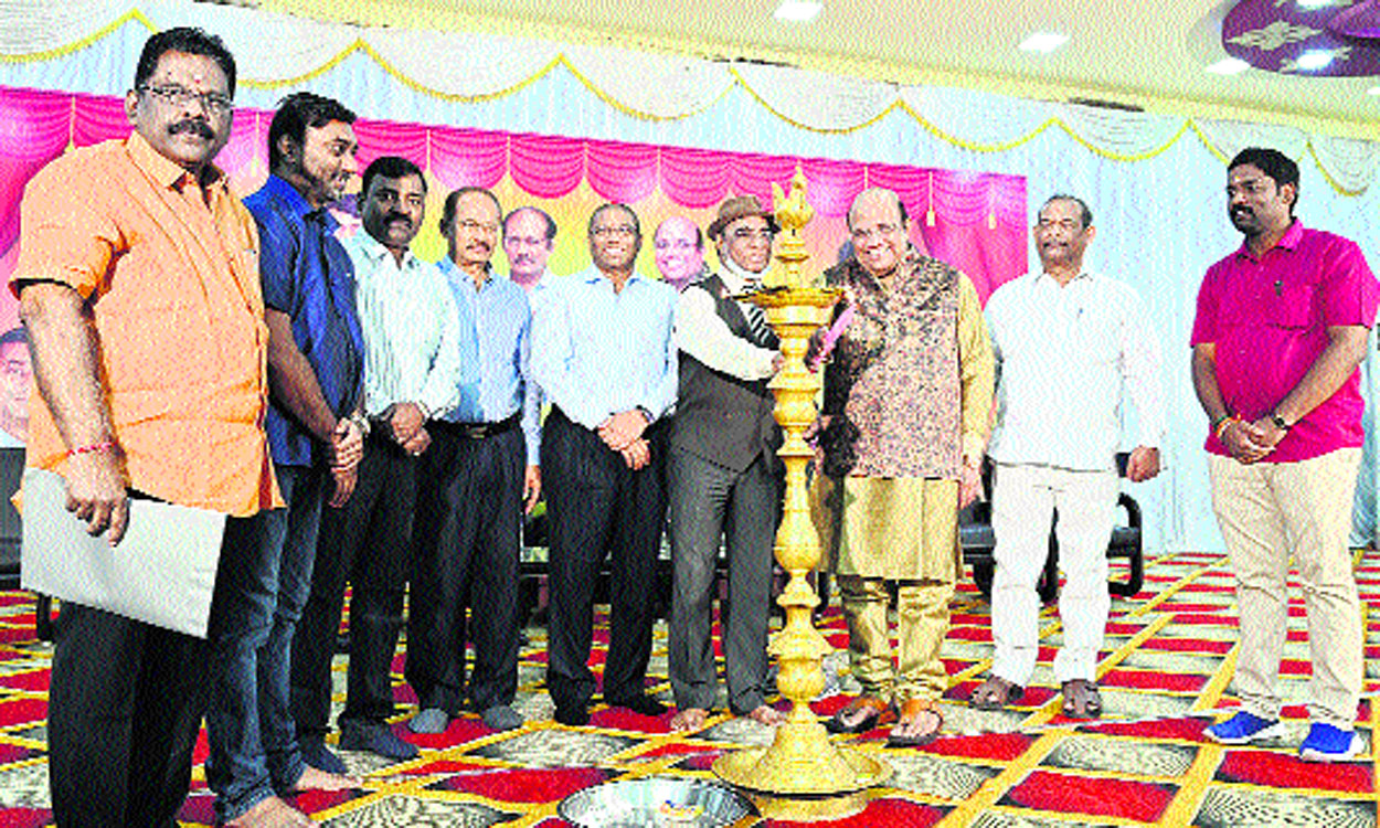 CMK Reddy: భారతీయ సంస్కృతి అత్యున్నతం | CMK Reddy: Indian culture is ...