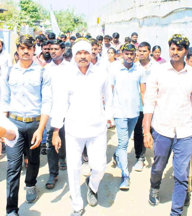 డీఎస్పీ జెండా అణగారిన వర్గాలకు అండ | DSP flag for the downtrodden