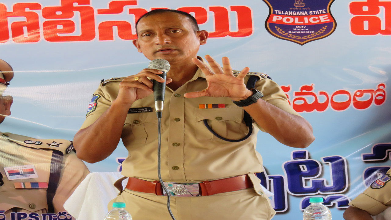 ఆదివాసీ ప్రాంతల అభివృద్ధికి ప్రత్యేక కృషి: ఎస్పీ సురేష్‌ కుమార్ ...