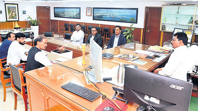 జీవీఎంసీ కమిషనర్‌తో ప్రపంచ బ్యాంకు బృందం భేటీ | World Bank team met ...