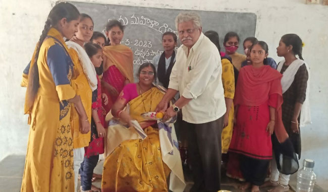 మహిళల ఆర్థికాభివృద్ధి టీడీపీకే సాధ్యం : బొల్లినేని | tdp ke sadyam ...