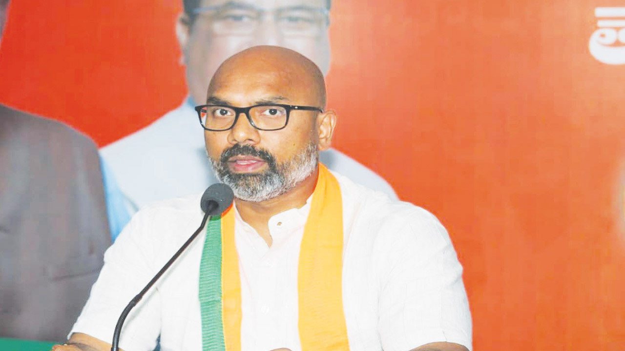 MP Arvind: సంజయ్‌ వ్యాఖ్యలను సమర్థించను | I do not support Sanjay's ...