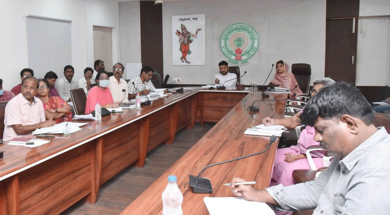 రీసర్వే పనులను త్వరితగతిన పూర్తి చేయాలి | Resurvey works should be ...