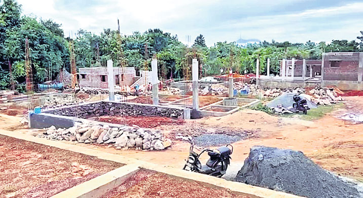 పునాదులు దాటని ఇళ్లు | Houses without foundations