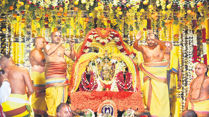 నేత్రపర్వంగా అప్పన్న కల్యాణోత్సవం | Simhadri Appanna Kalyanotsavam