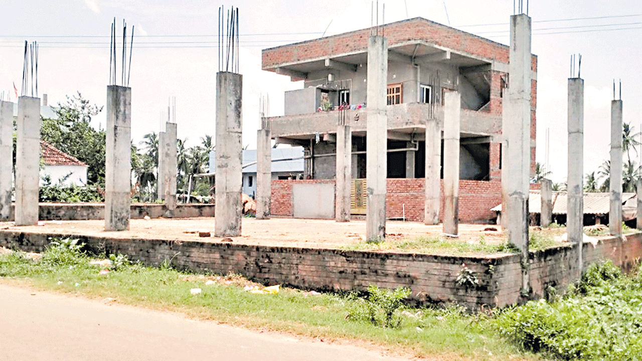 కాపు కల్యాణమండపాలపై ఎందుకీ నిర్లక్ష్యం | kapu community kalyana ...